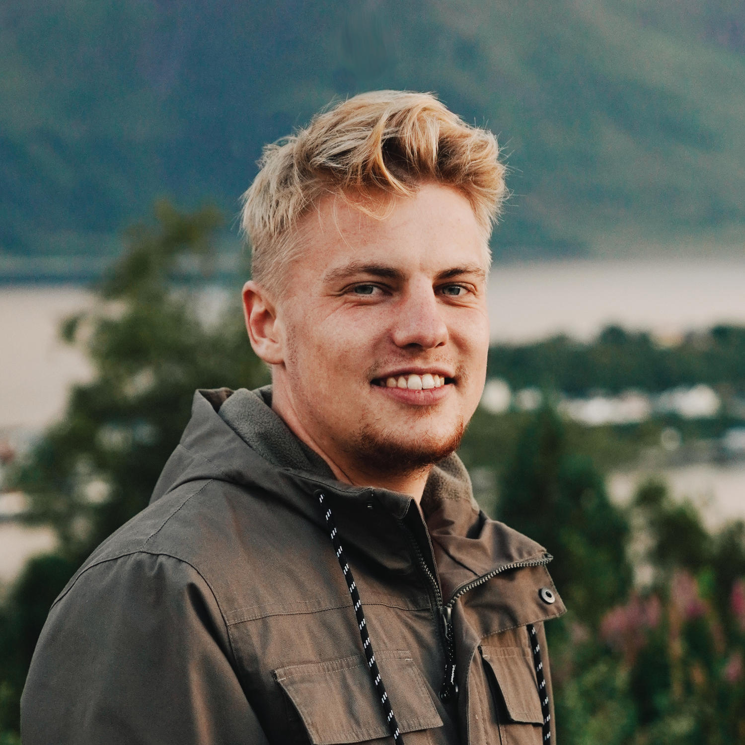 Om meg - Lukas Klein